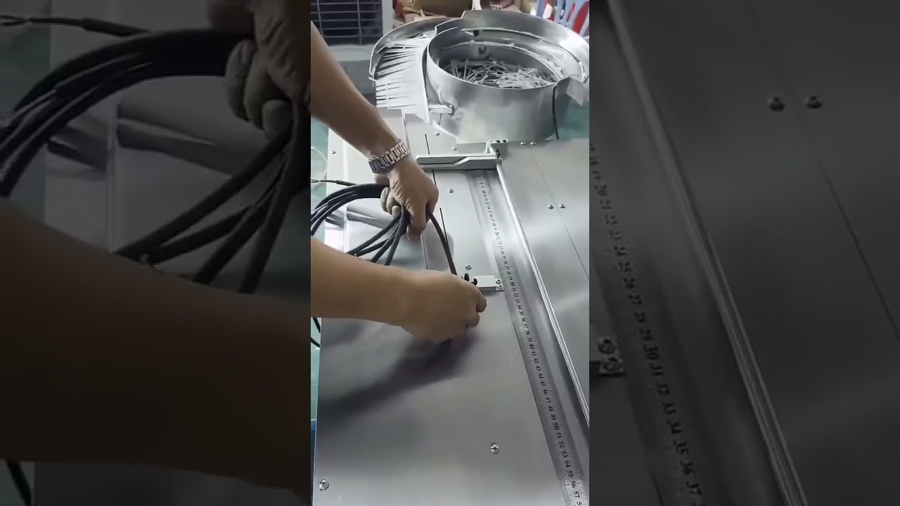 Cable strapping machine with automated nylon operation