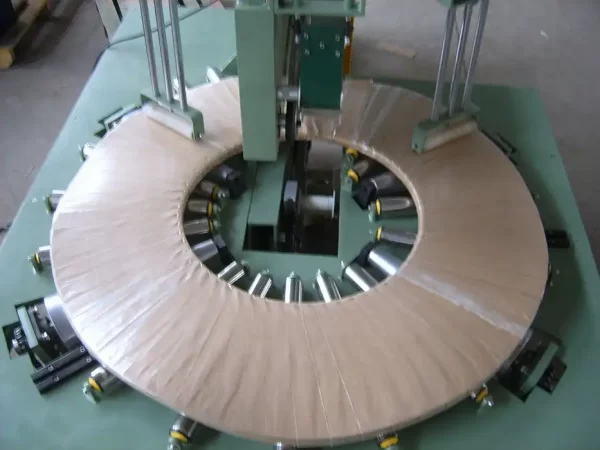 die mold flipper – coil upender